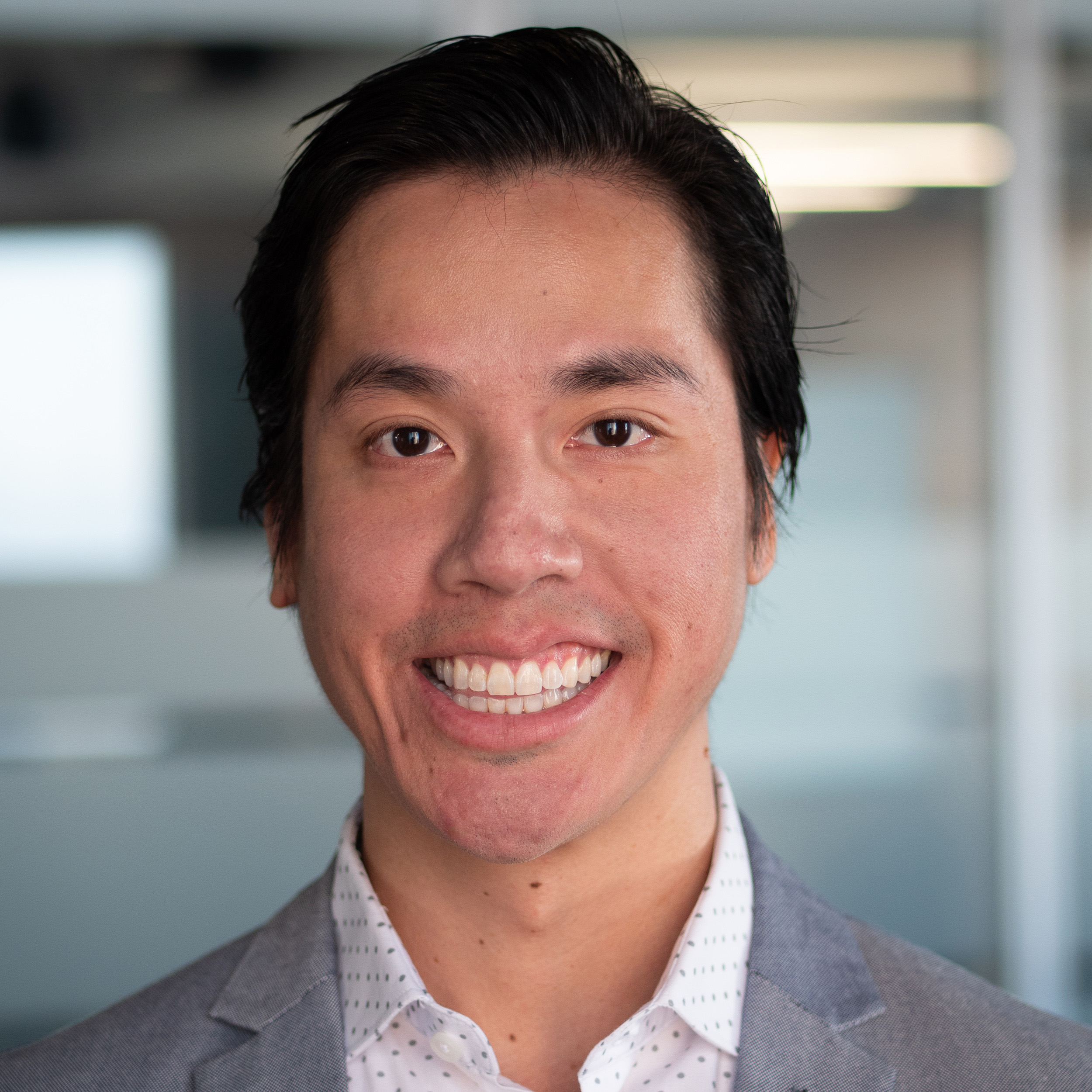 Robert Le's Instagram, Twitter & Facebook on IDCrawl