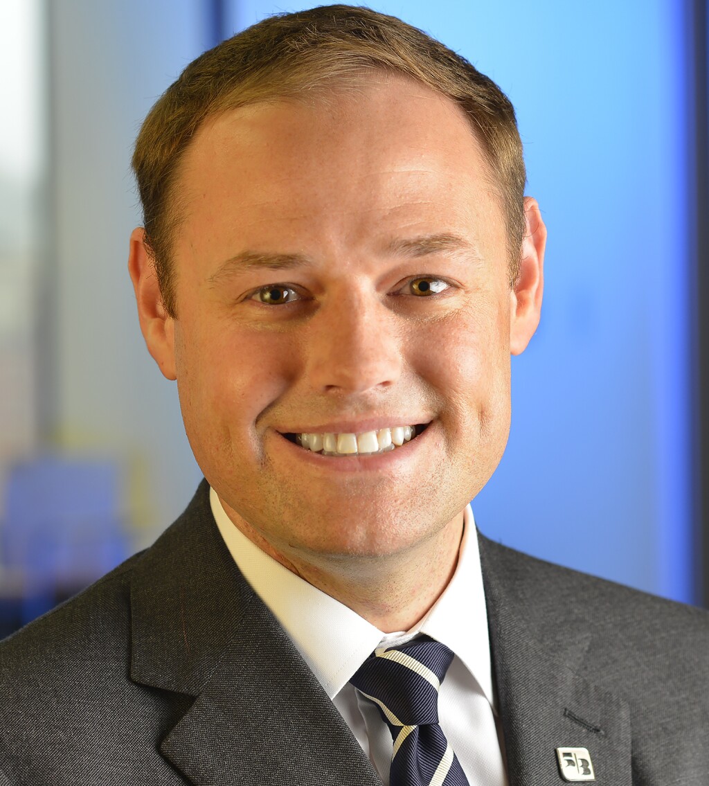 Fifth Third promotes Tim Spence to president. Is he next CEO ...