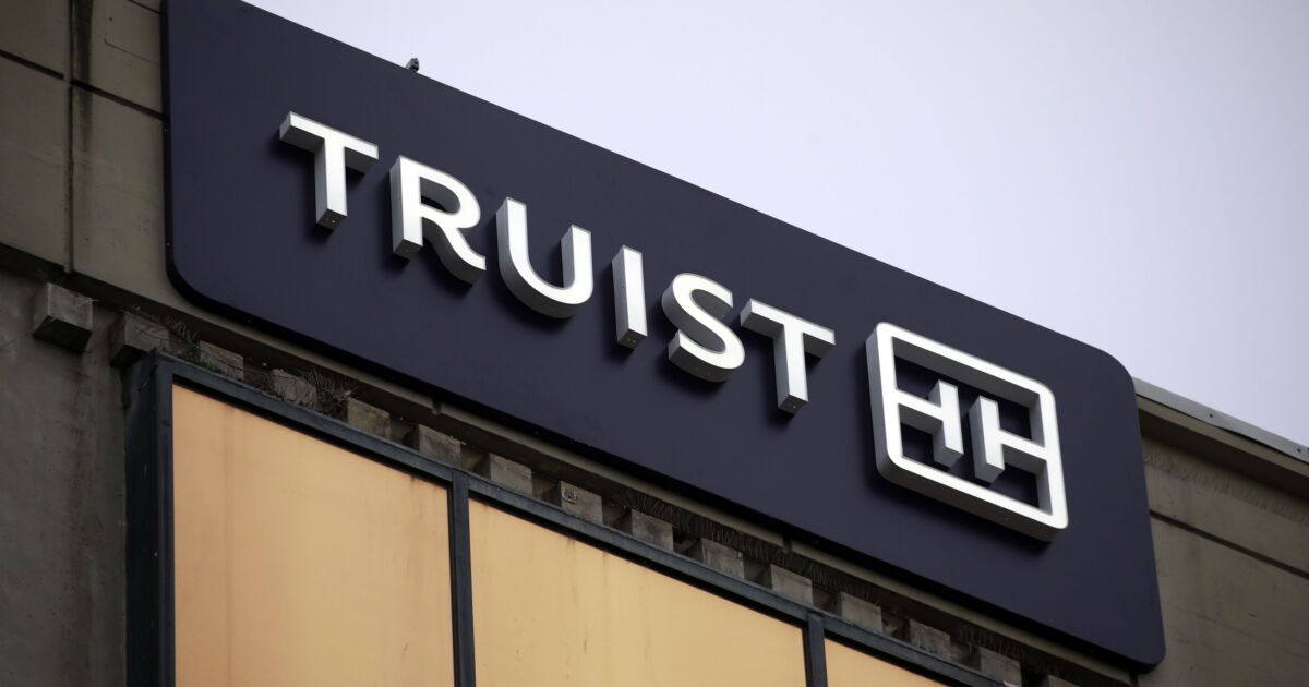 Truist seeks to gamify savings with mobile app acquisition | American ...